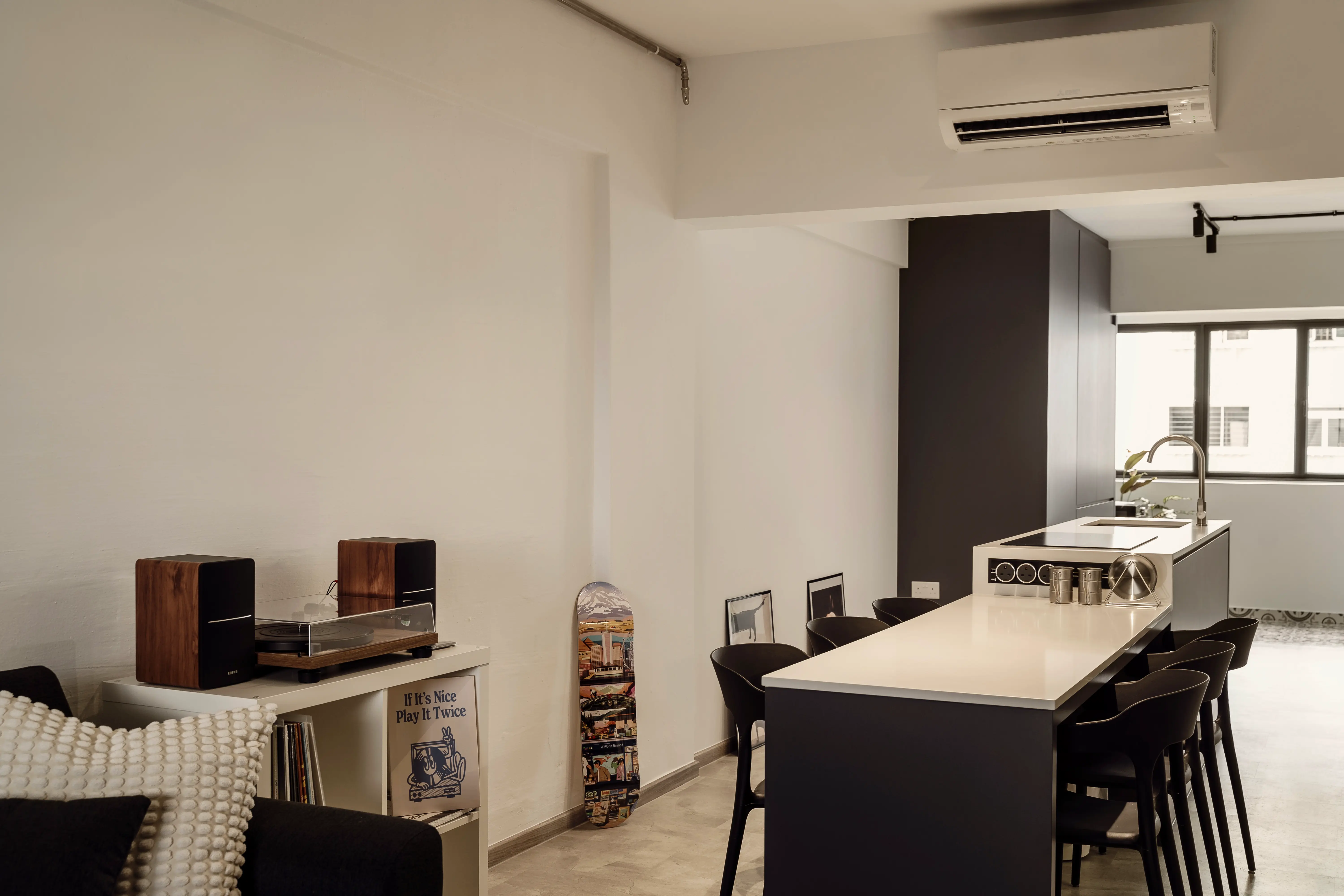 1 Lor Liew Lian | R INTERIOR | R 设计团队